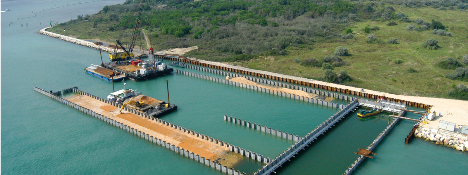 Watertightness | ArcelorMittal Sheet Piling